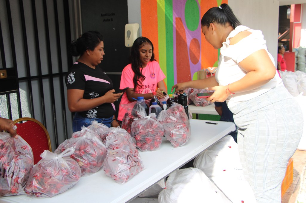 Tradicional saril, a buen precio en la FCA – Revista Hacia la Luz