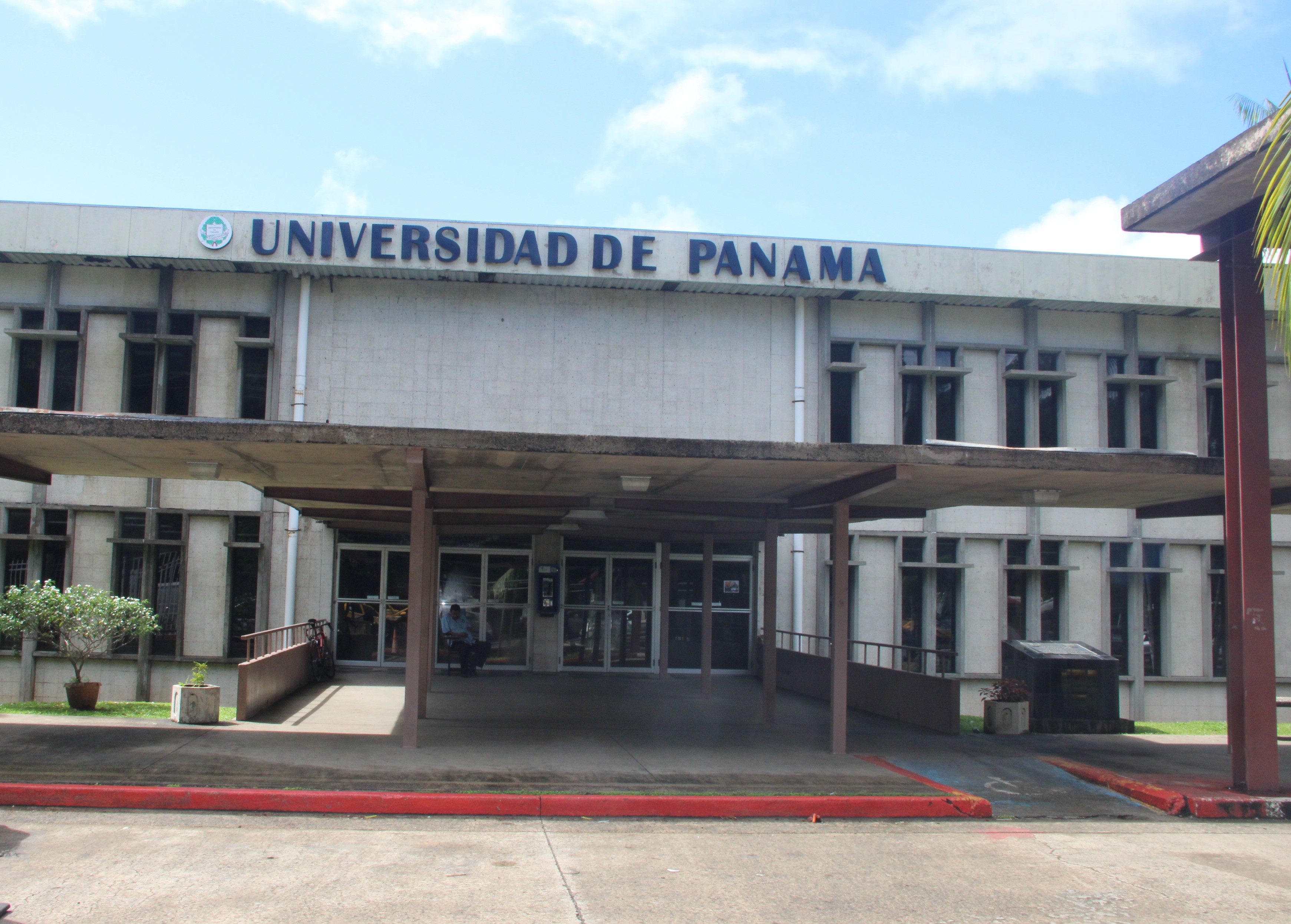La Universidad de Panamá y sus aportes al país – Revista Hacia la Luz