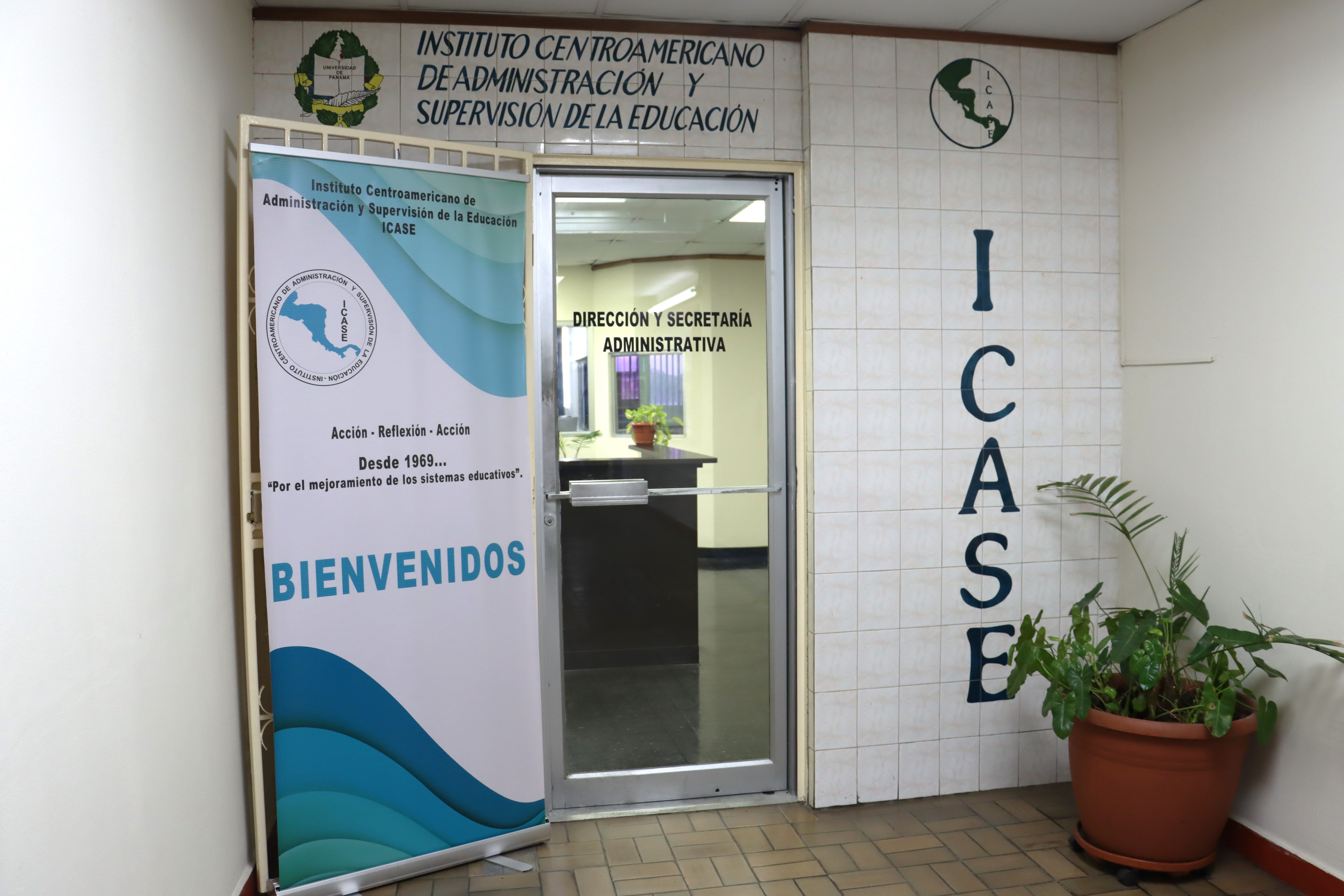 Formación y Desarrollo Profesional de Docentes en la UP y la Región ...